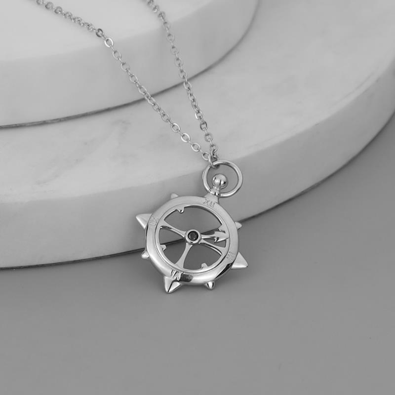 ネックレス メンズ 男性用 クール pendants ペンダント 豪華感 小さめ 小ぶり デザイン シンプル 十字架 クロス 電気メッキ加工・・処理方法: 電気メッキ・・カテゴリ: ネックレス・造型: -1・流行要素: なし