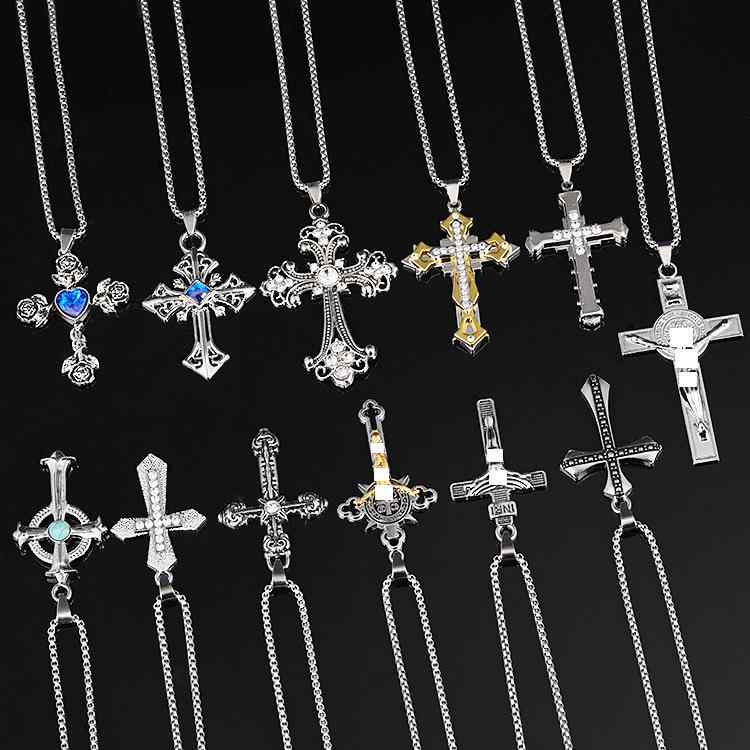 ネックレス メンズ レディース 十字架 クロス ペンダントトップ チタン製 ロングネックレス 60cm ゴシック アンティーク レトロ風 アクセサリー 男女兼用