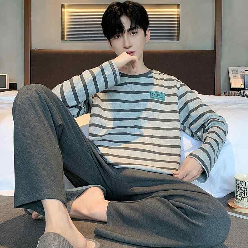 パジャマ メンズ 男性用 綿 長袖 上下セット 春秋 ルームウェア 寝間着 高校生 大学生 大きいサイズ ゆったり 部屋着 リラックス 通気性 快適 春秋冬・カテゴリ: セットアップ・素材: 綿・スタイル: プルオーバー・厚さ: 中程度・ネ...