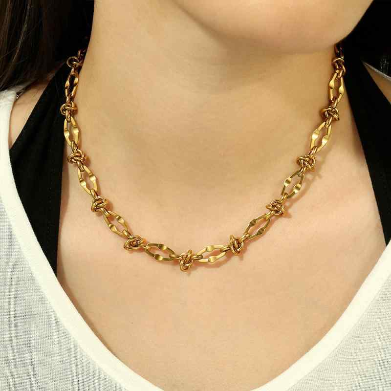 ネックレス メンズ レディース 男性用 女性用 チタン製 チョーカー ストリート ヒップホップ 小さめ 豪華 幾何学模様 ペンダント 45cm