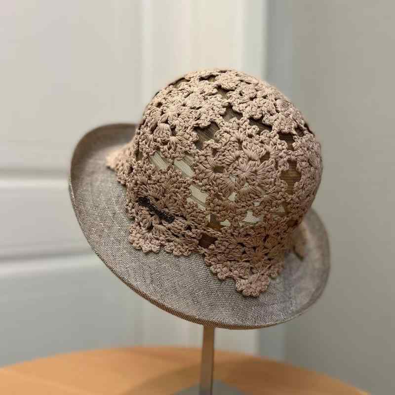 2個セット麦わら帽子 レディース UVカット 紫外線対策 つば広 ハット 夏用 旅行 外出 かわいい おしゃれ 日焼け防止 折りたたみ ベージュ系帽子の種類: 礼帽・適合シーズン: 夏・帽子のトップのスタイル: 円頂・つばのスタイル: つば...