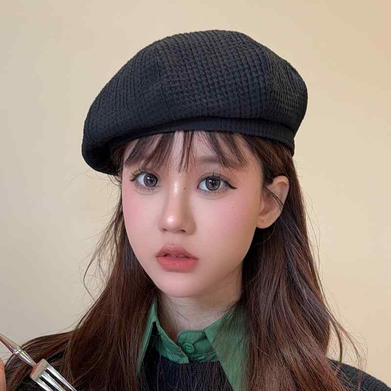 1[ "・カテゴリ: ベレー帽", "・適合シーズン: 春、夏", "・帽子の種類: 丸型", "・つばの形状: つばなし", "・カラー: ベージュ...