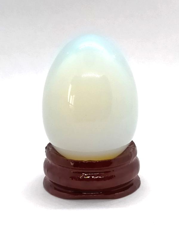 鉱物標本 30x40mm 卵型 egg stone【商品概要】30mm×40mm、卵型の鉱物標本です。【名称】水晶 Quartz【外観と特徴】白色透明【その他】専用の台座が付属します。