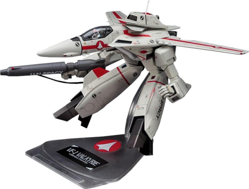 ハセガワ 超時空要塞マクロス VF-1J/Aガウォークバルキリー 1/72スケール プラモデル 25( C ) 1982ビックウエスト組み立て、塗装が必要なプラモデル。別途、工具、塗料等が必要。【 ご注文確定のタイミングについて 】 商品は...