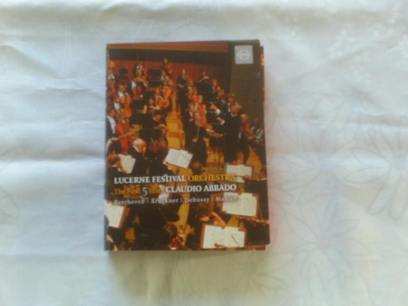Claudio Abbado：Lucerne Festival Orchestra, First 5 Years [DVD] [Import]【 ご注文確定のタイミングについて 】 商品は他サイトでも販売しているため、在庫反映にタイムラグが...