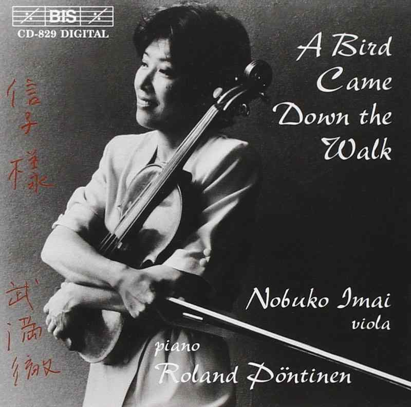 「鳥が道に降りてきた」 オリジナル・ヴィオラ小品集 (A Bird Came Down to Walk - Viola and Piano )【 ご注文確定のタイミングについて 】 商品は他サイトでも販売しているため、在庫反映にタイムラグが...