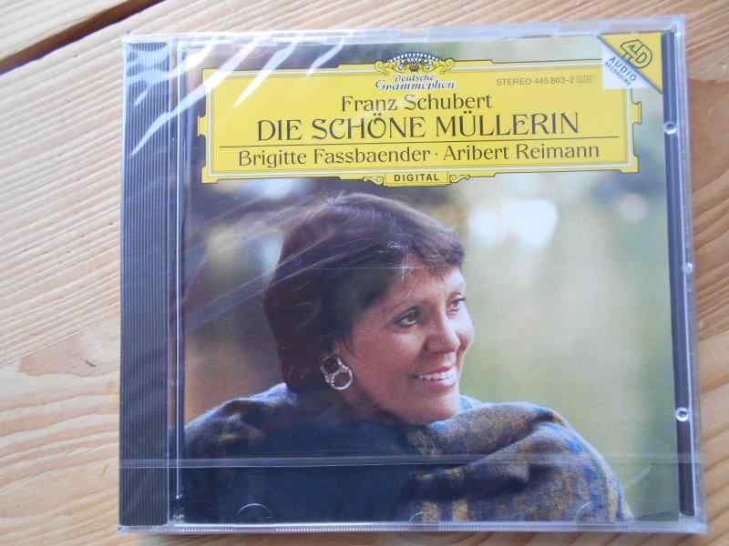 Schubert;Schone Mullerin【 ご注文確定のタイミングについて 】 商品は他サイトでも販売しているため、在庫反映にタイムラグが生じる場合がございます。入れ違いで完売となった際は、速やかにメールでご連絡の上、キャンセルのお...