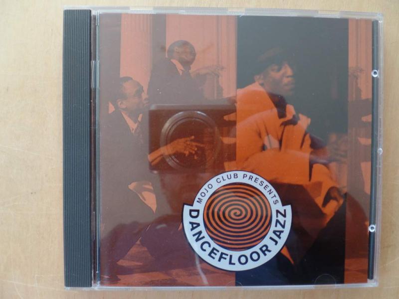 Mojo Club: Dancefloor Jazz【 ご注文確定のタイミングについて 】 商品は他サイトでも販売しているため、在庫反映にタイムラグが生じる場合がございます。入れ違いで完売となった際は、速やかにメールでご連絡の上、キャンセル...