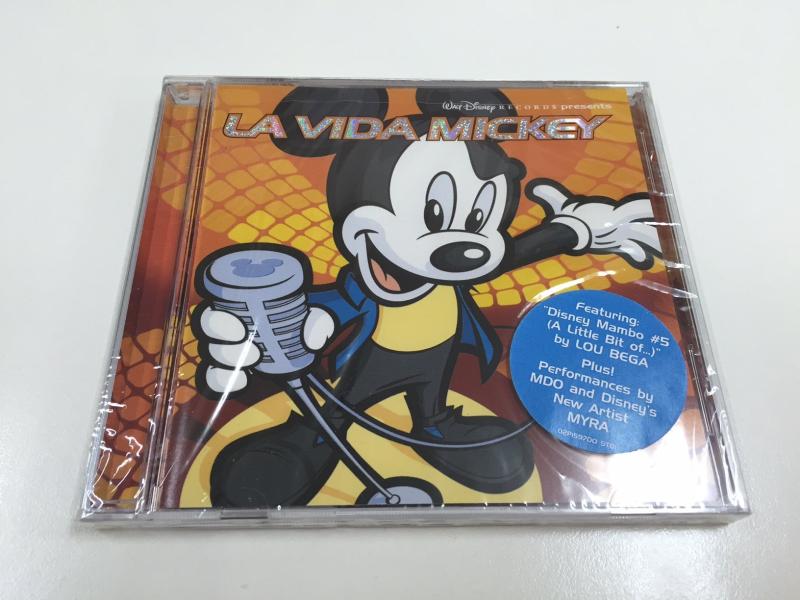 La Vida Mickey【 ご注文確定のタイミングについて 】 商品は他サイトでも販売しているため、在庫反映にタイムラグが生じる場合がございます。入れ違いで完売となった際は、速やかにメールでご連絡の上、キャンセルのお手続きをさせていただ...