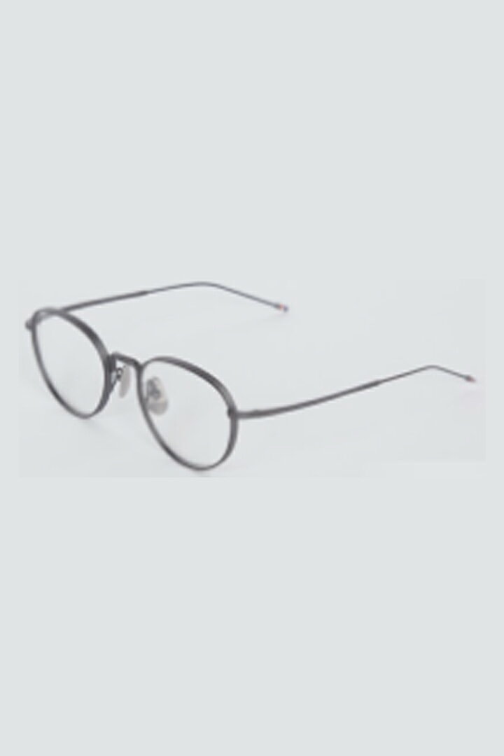 メーカー希望小売価格はメーカー商品タグに基づいて掲載していますTHOM BROWNE トムブラウン THOM BROWNE ROUND EYEGLASSES ■ブランド THOM BROWNE トムブラウン ■特徴 ■サイズ 52 ■カラー...