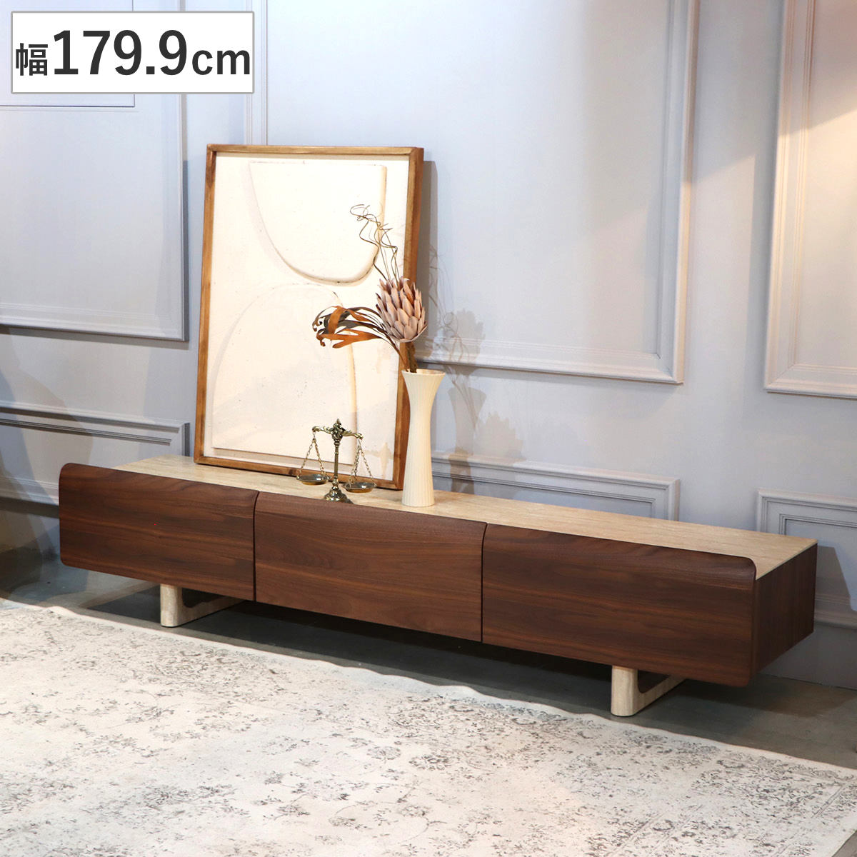 サイズ約 幅179.9×奥行41.6×高さ38.8（cm）重量約 52kg内容量1台材質本体：メラミン化粧板天板：セラミック前板：ウォルナット無垢、突板（PU塗装）生産国中国製引き出し1杯適応テレビサイズ～80V型組立状態お客様組立品梱包サ...