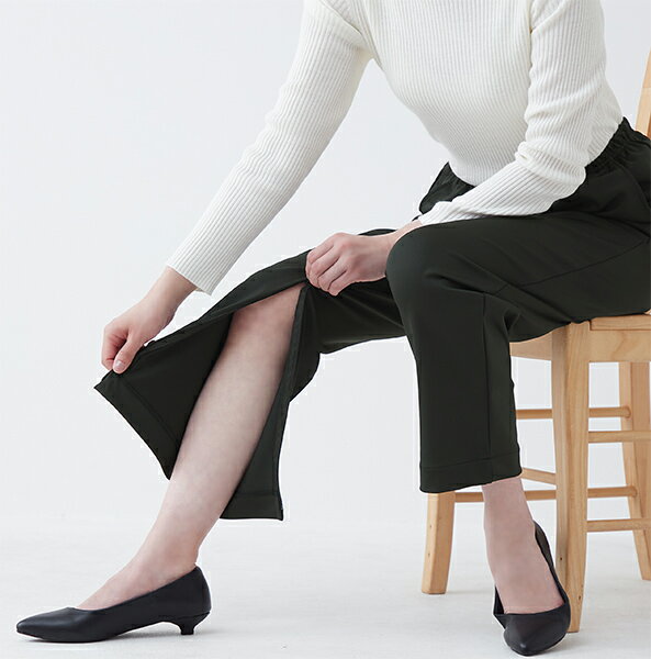 ◆　製品説明　◆ ・ひざ下から裾にかけて内側にファスナーが付いているので、見た目は普通のパンツです。 ・ファスナーを上げると、楽にひざ上までまくれるのでサポーター等も着脱しやすいです。 ・使いやすい、ブラックとグレーの2色展開です。 ・ポリ...