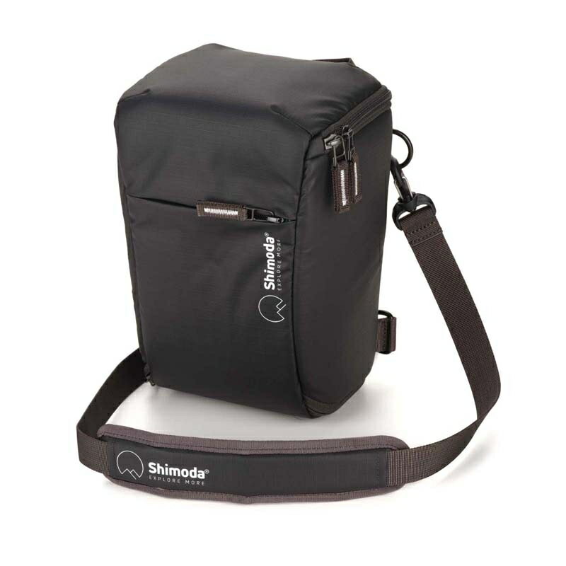 シモダ トップローダー スモール ブラック / 520-400 多用途に使えるカメラインサートシリーズTopLoader。 バッグインバッグとしてバックパックの内側に装着したり、付属のショルダーストラップでショルダーバッグ/スリングバッグに...