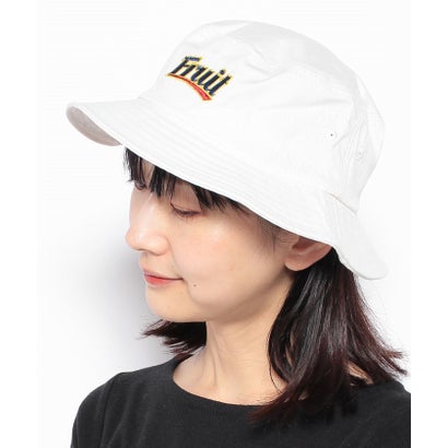 カラフル＆キャッチーなロゴ刺繍をフロントにあしらったバケットハットが登場。カジュアルスタイルと相性のいいデザインで、デイリーに活躍してくれそうです。ワードローブにひとつあると便利なアイテム。【素材】本体:綿100.0%ユニセックスこちらはア...