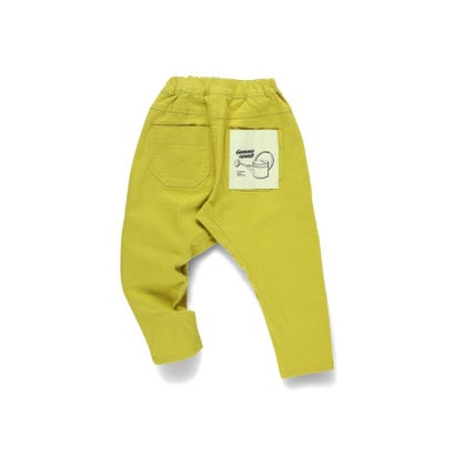 ママの声にお応えした良いとこ取りの優秀パンツ「ガーデナーテーパードパンツ」たくさん愛されて今年で5周年を迎えましたおしゃれ上級者はジャストサイズでかっこよく着るのがおすすめ！オーバーサイズはよりカジュアルなイメージで！一着あるととっても便利...