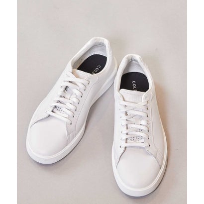 クラシックなテニスシューズのシルエットにインスパイアされたパターン。Cole Haan のクラフトで作られた伝統的なイメージのデザインアッパー。全体にフルグレインプレミアムレザーを使用しており、タンの部分に通気孔を追加する事で通気性を強化し...