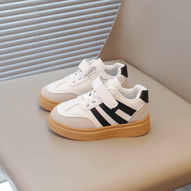 キッズシューズ 子供用 白い キャンバス 歩き始め 滑り止め 柔らかい ソール カジュアル 普段使い 軽量 伸縮性 通勤用 アウトドア 綿 麻 デニム 再生繊維 接触冷感 吸湿速乾 高級感 ハイウエスト ビッグシルエット Vネック ブラック...