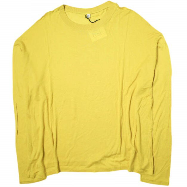 BASERANGEの ポルトガル製 LOOSE LONG SLEEVE TEEです。動きやすさ、着心地のよさ、そして派手でなく一切無駄のないデザイン。着ていることすら意識させないアパレルやアンダーウェアこそが、Baserangeのコレクショ...