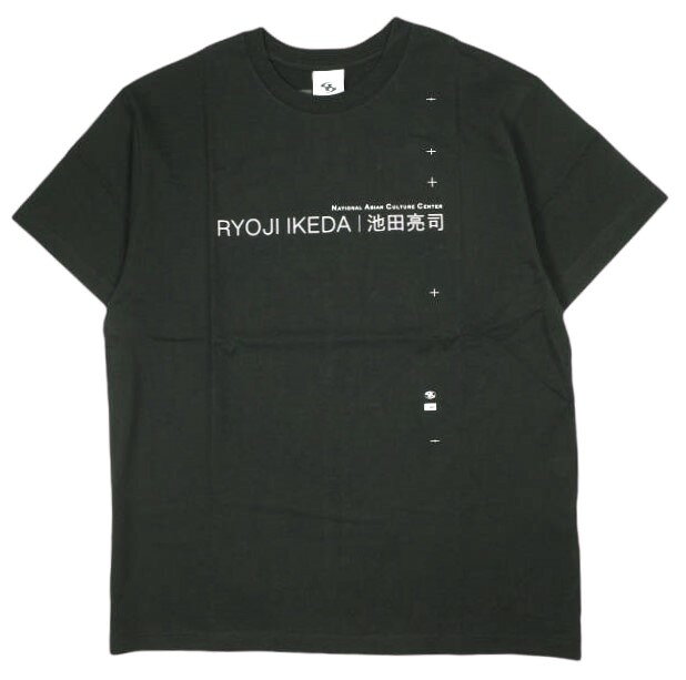 SAN SAN GEARの25SS RYOJI IKEDA Data.gram 01 T-SHIRT(SG2502TST51)です。テクニカルな革新性とサブカルチャーの精神を融合させた先駆的な韓国発ブランド「SAN SAN GEAR」。 本...