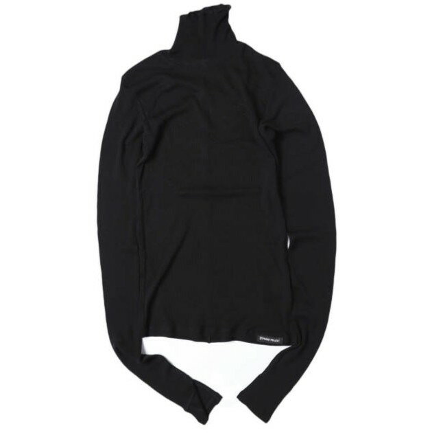 PRANK PROJECTの25AW Pure Merino Wool Turtleneck Top(31252415102)です。●Style 上質な素材を使用したタートルネックトップス。 シンプルなデザインで一枚でもジャケットやスリーブ...