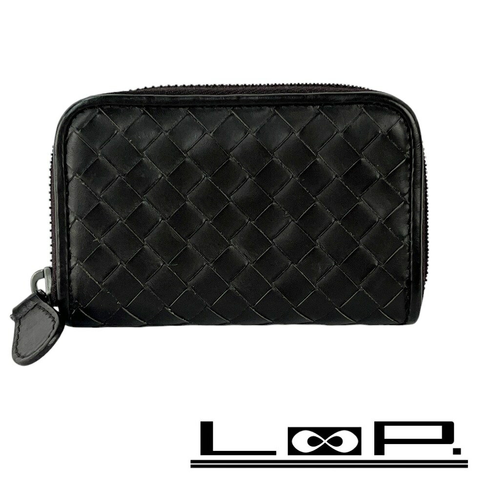 ■商品紹介■ 【型番】114075 【素材】レザー 【カラー】ダークブラウン 【サイズ】 約横10.5×縦7×幅2.5cm 【付属品】なし 【ランク】A 【コメント】 多少の傷やスレなどのダメージなどはございますが比較的使用頻度は少なく全体...