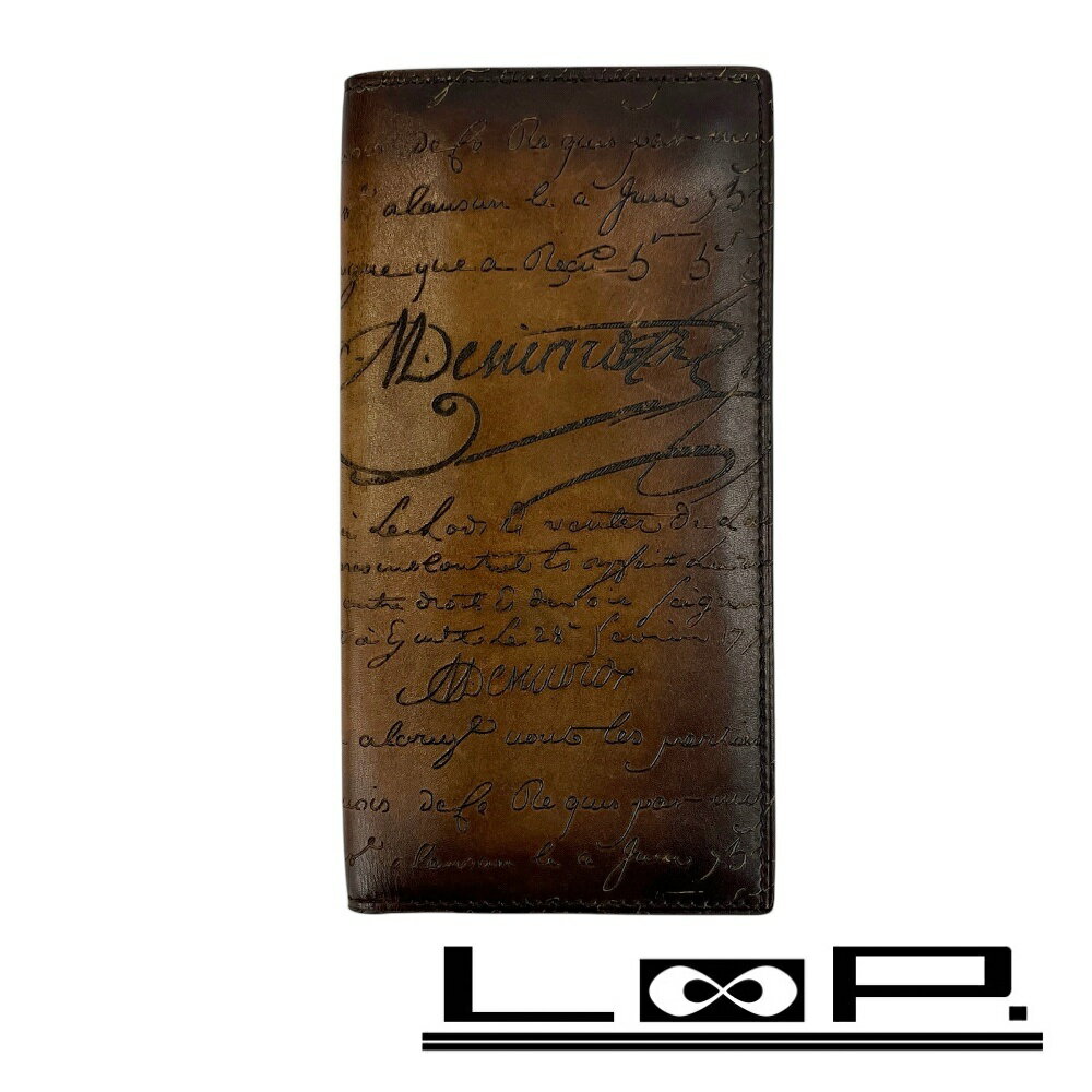 ■商品紹介■ 【ブランド】ベルルッティ 【型番】- 【素材】レザー 【カラー】ブラウン 【サイズ】約横18×縦9×幅1.8cm 【付属品】保存袋のみ 【ランク】A 【コメント】※表面に若干の押し跡がございます。/※コバ部分にわずかに割れがご...