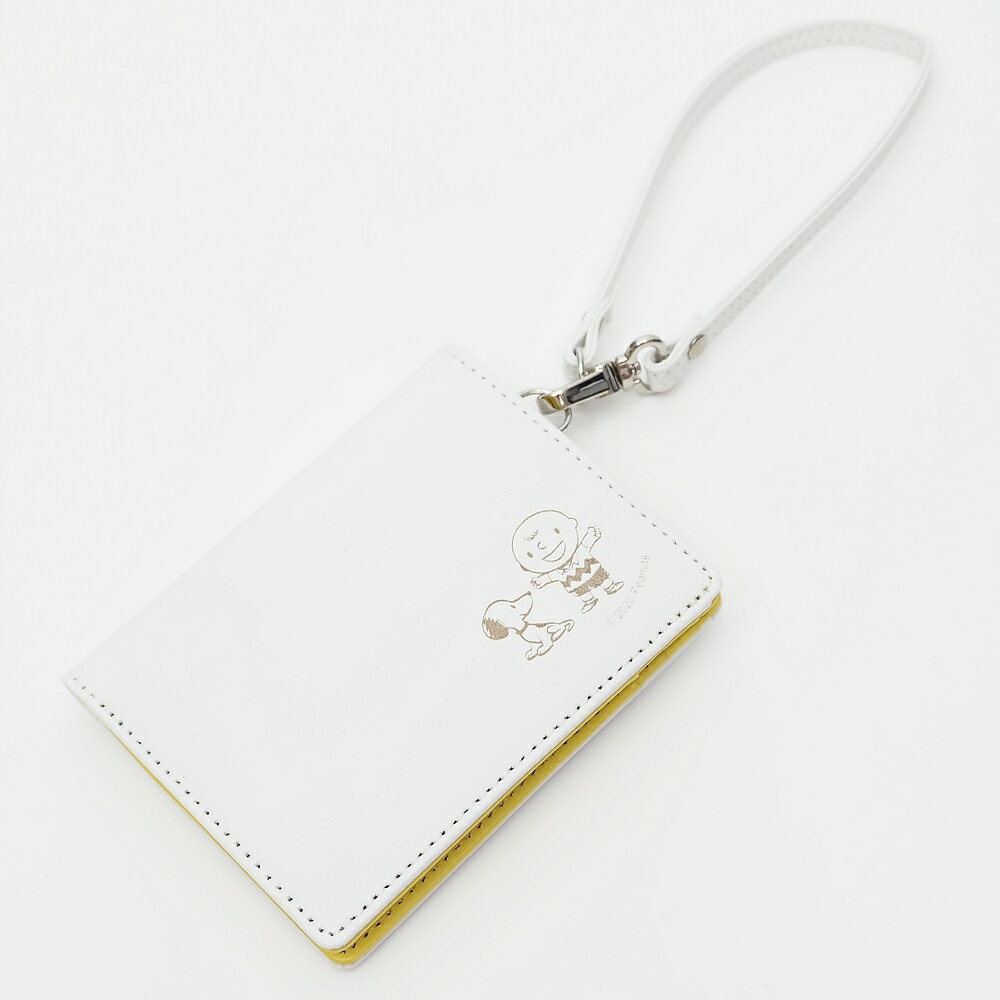 商品説明色 ホワイト/イエロー サイズ 縦：8.6cm 横：11cm 素材 牛革 生産国 日本 コメント カード収納×6、札入れ×1、小銭入れ×1です。 状態説明 未使用品です。箱はございません。