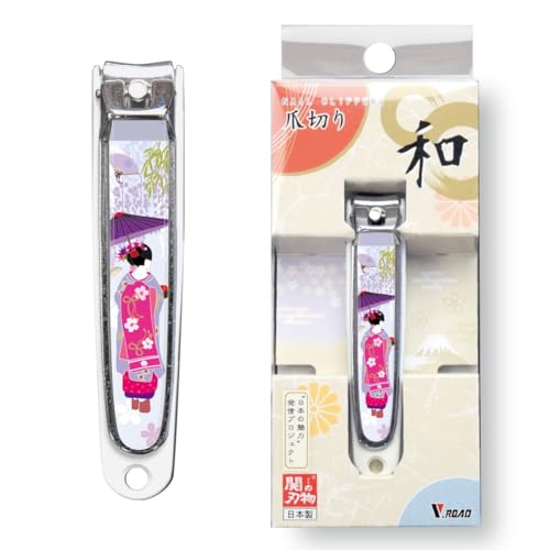 商品仕様日本民芸を代表して、舞妓をイラスト化、インクジェット印刷で細やかに表現した和製爪切り素材の良さを生かし、オーソドックスな形状ながらも熟練工の業が光る爪切り●材質：本体/特殊浸炭鋼、鉄、クロームメッキ　キャッチャー/ABS●付属品：爪...