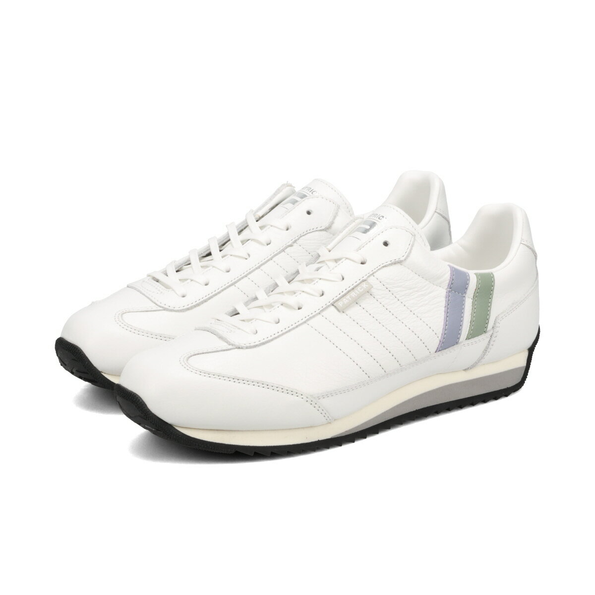 商品について「MARSH-LE（マーシュ・レザー）」は、「MARATHON」シリーズの素材提案モデルです。 アッパーには撥水機能のある柔らかなステアレザーを使用し、SLVには表面にシルバーのラメが吹き付けられ、程よいツヤ感が特徴です。 爽や...