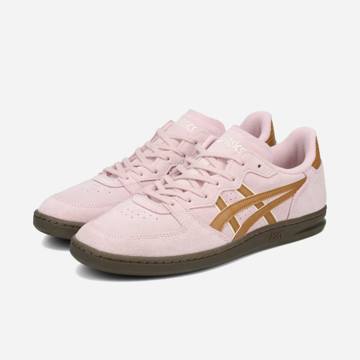 ブランド 1949年に神戸で創業した鬼塚商会が起源の日本のブランド＜ASICS（アシックス）＞。ラテン語の「Anima Sana In Corpore Sano(健全な身体に健全な精神があれかし)」の頭文字から名付けられました。スポーツを通...