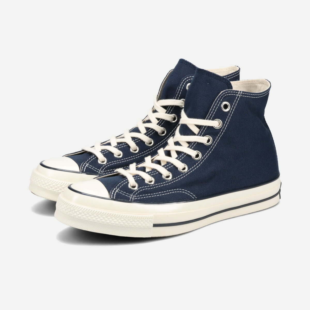 商品についてアーカイブへの敬意を込めたディテールと快適な履き心地が融合した新たなフラッグシップモデル、オールスター LGCYのカラーアレンジ。 シューズ内部には、多重構造のインソールを採用。 アッパーを成形する際、底面にはクッション性に優れ...