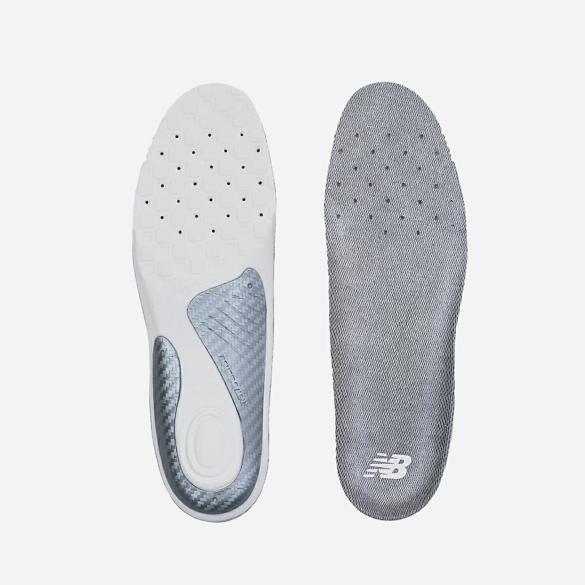 ブランド アメリカ・ボストンに本拠地を置く、100年以上の歴史を持つ老舗スポーツブランド＜NEW BALANCE（ニューバランス）＞。社名の由来は「履いた人に"新しい（new）、バランス（balance）"感覚をもたらす」という意味。矯正靴...