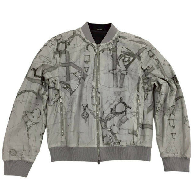 仕様・新品・未使用品ブランド名HERMES（エルメス）商品名エルメス リバーシブル・ブルゾン ”カヴァルカドゥール・メタリゼ” サイズ48品番H562880HJ6M46カラーニュアージュ素材ナイロン、エラスタン他サイズ表記サイズ：48付属品...