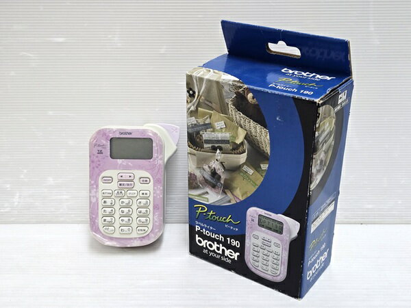 【中古品】 ブラザー brother ピータッチ190 P-touch190 ラベルライター ピンク ○YR-20170○ の出品です。 こちらの商品は中古の商品です。 中古品の為、若干の擦れ等はありますが、 特に目立つ傷みは無く比較的綺麗...