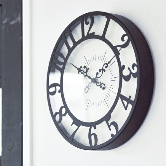 ●サイズ: φ30×D4.5cm 重量 0.9kg素材：スチール、ガラス、プラスチックムーブメント：ステップムーブメント備考：壁掛け用木ネジ付/単3乾電池(別売) ※モニターの発色の具合により、実際の物と色が異なる場合がございます。贈り物に...