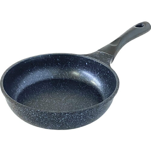 【特長】 ●軽くて使いやすく、熱のムラが少ないアルミダイキャスト製。 ●ダイヤモンド粒子配合で優れた耐摩耗性です。 ●角の丸い金属ヘラも使用可能です。 【商品詳細】 サイズ：約205×385×H82mm（ハンドル含む） 底厚：約1.8mm ...