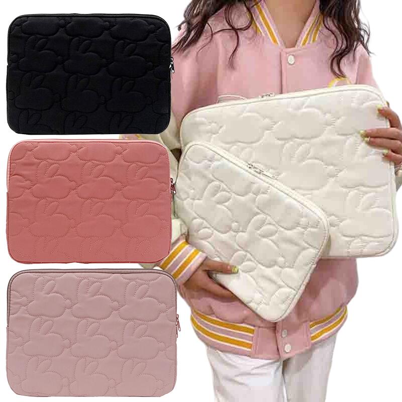 商品説明 商品内容 パソコンケース 素材 　ボリエステルなど　 生産国：中国 サイズ 11インチ 13インチ カラー （写真をご参照） 注意書き（購入前に必ずご確認ください） ※商品写真は、できる限り現品を再現するように画像処理などの補正を...