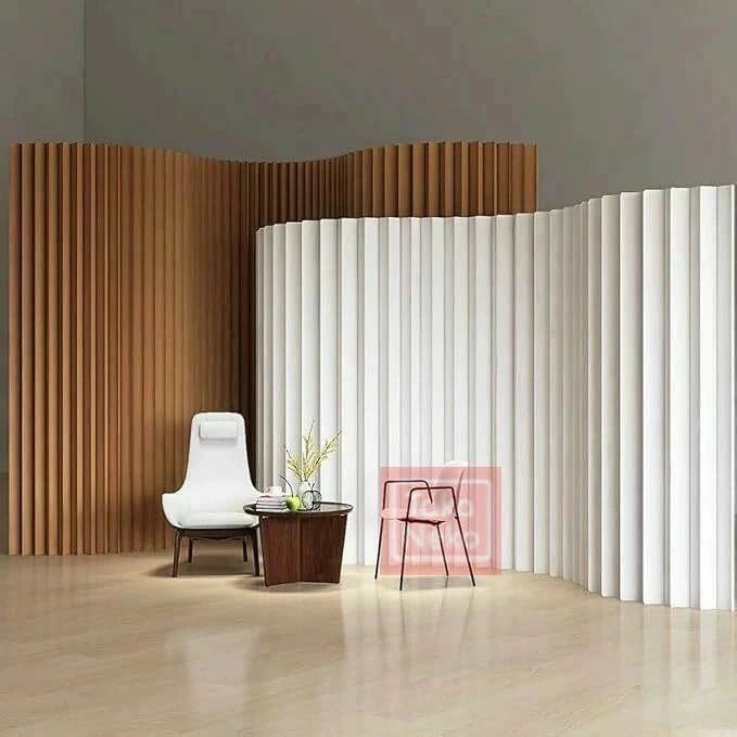 折り畳み紙屏風の仕様：長さ2m / 3m / 5m。高さ1.6m / 1.8m。幅36cm。カラー：ホワイト / ブラウン。素材：ポータブルスクリーンはクラフト紙でできており、丈夫で滑らかです。表面には撥水加工が施されており、水分が浸透しに...
