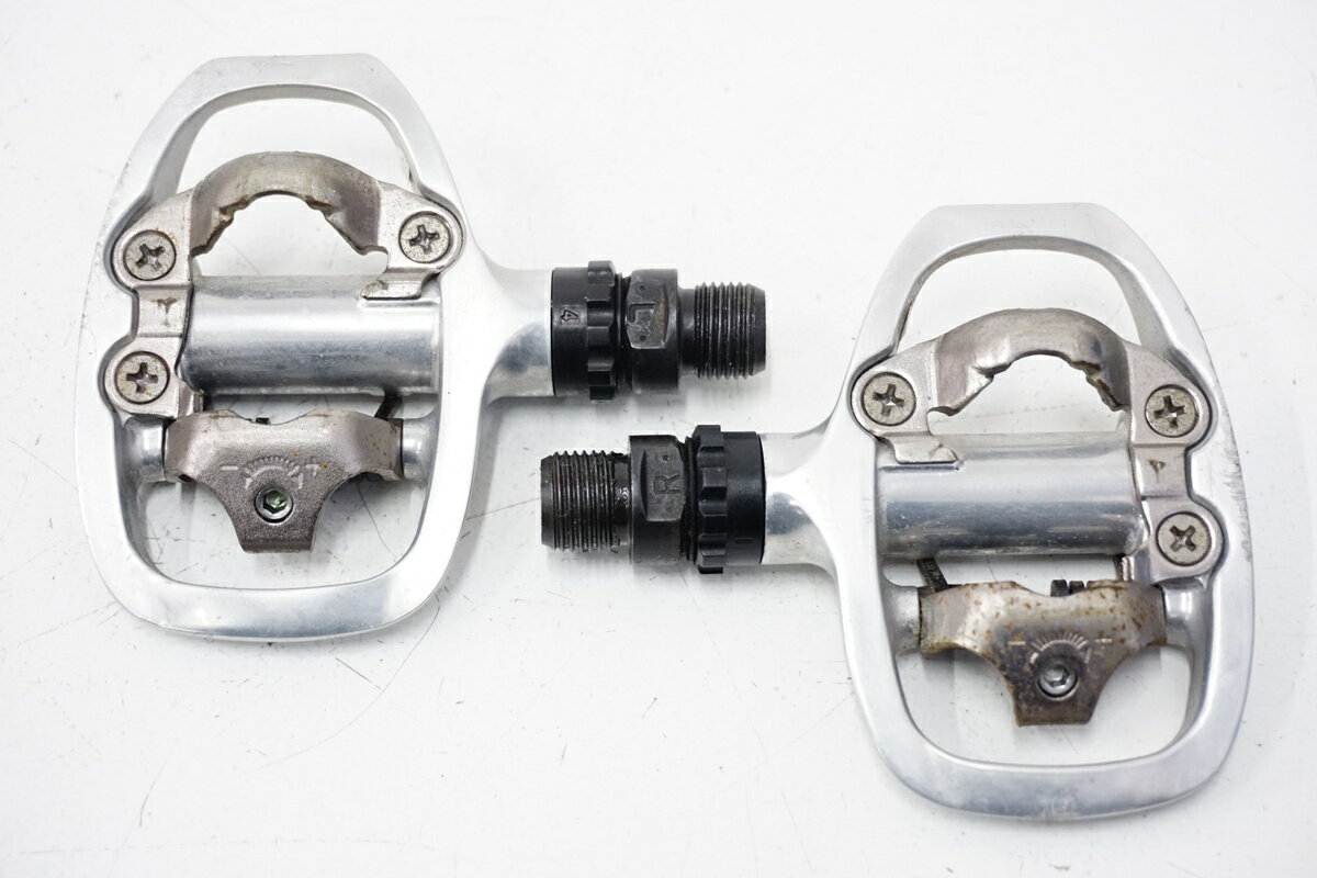 ■状態 ・使用に伴う小キズ、ヨゴレがございます。 ・掲載画像以外にも細かい傷や多少の汚れがございます。 【付属品】 ※画像に掲載している物で全てでございます。 ※画像にないものは欠品となりますためご注意ください。 ■注意事項【在庫について】...