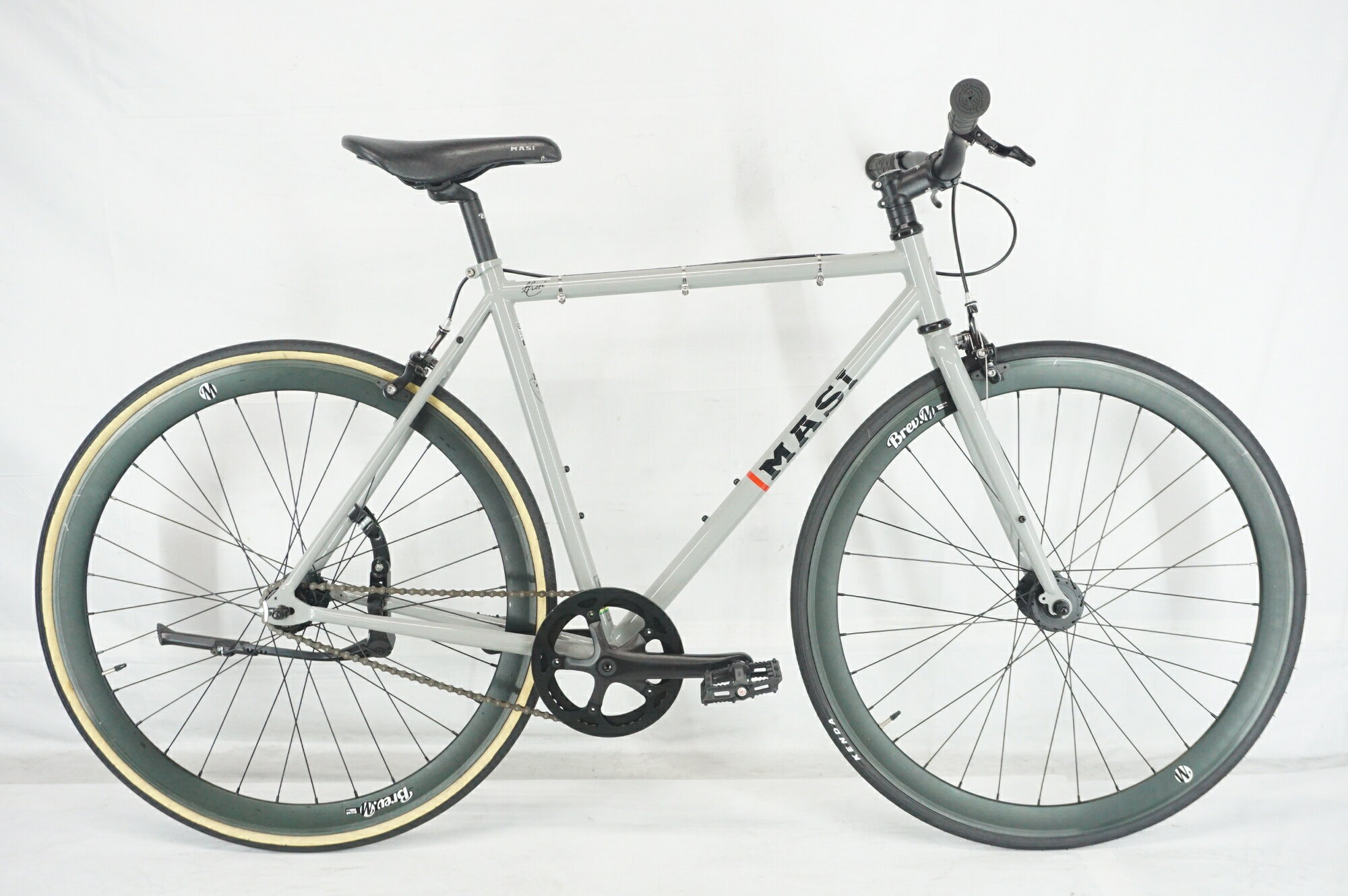 ■商品情報 メーカーサイズ：53シートチューブ(C-T):530mmトップチューブ(C-C):545mm(ホリゾンタル換算)適応身長:170-180cm(目安)重量：約11.2kgフレーム材質：クロモリブレーキ：TEKTROクランク：純正 ...