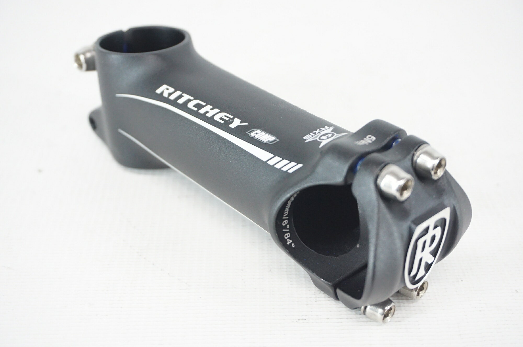 ■状態・使用による傷や汚れ等がございますが、大きなダメージ等はなく中古品としては比較的良好な状態です。■付属品※画像に掲載している物で全てでございます。※画像にないものは欠品となりますためご注意ください。※掲載画像以外にもキズや汚れはござい...