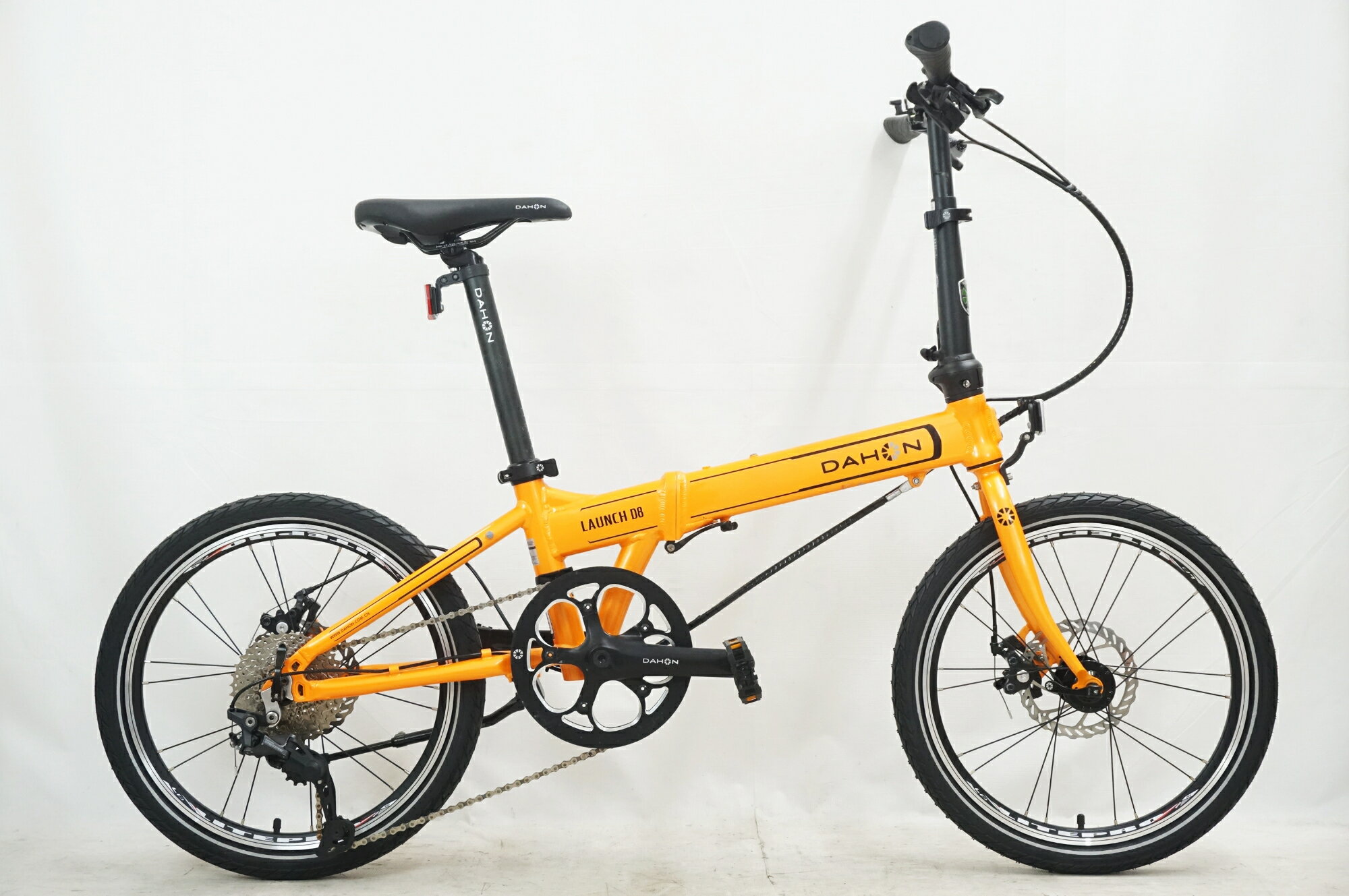 ■商品情報サイズ：ワンサイズ適応身長：150-180cm(目安)重量：約11.1kgフレーム：アルミフォーク：スチールレバー：SHIMANOFディレイラー：なしRディレイラー：SHIMANO DEOREブレーキ：TEKTROクランク：純正 ...