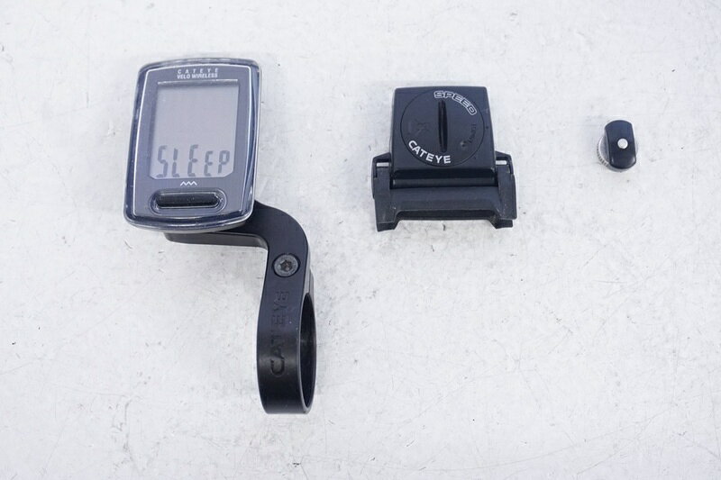 ■状態 ・使用に伴う小キズ、ヨゴレがございます。 ・掲載画像以外にも細かい傷や多少の汚れがございます。 【付属品】 ※画像に掲載している物で全てでございます。 ※画像にないものは欠品となりますためご注意ください。 ■注意事項【在庫について】...