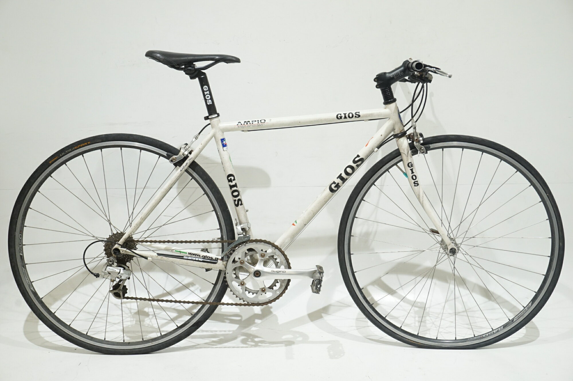 ■商品情報 メーカーサイズ:47 シートチューブ(C-T): 470mm トップチューブ(C-C):530mm(ホリゾンタル換算) 適応身長:155-170cmcm(目安) 重量:約10.2kg フレーム材質:クロモリ フロントフォーク:ク...