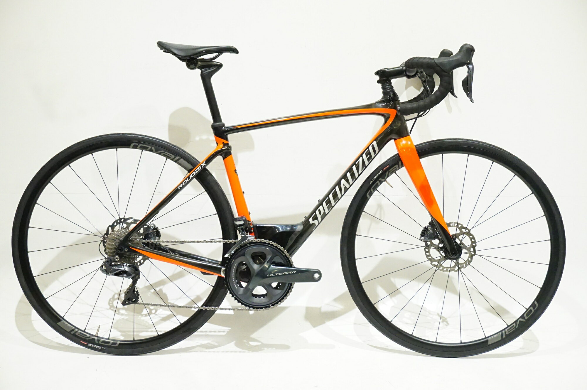 ■商品情報 メーカーサイズ:52 シートチューブ(C-T): 462mm トップチューブ(C-C):534.9mm(ホリゾンタル換算) 適応身長:163-170cm(目安) 重量:約9.1kg フレーム材質:カーボン フロントフォーク:カー...