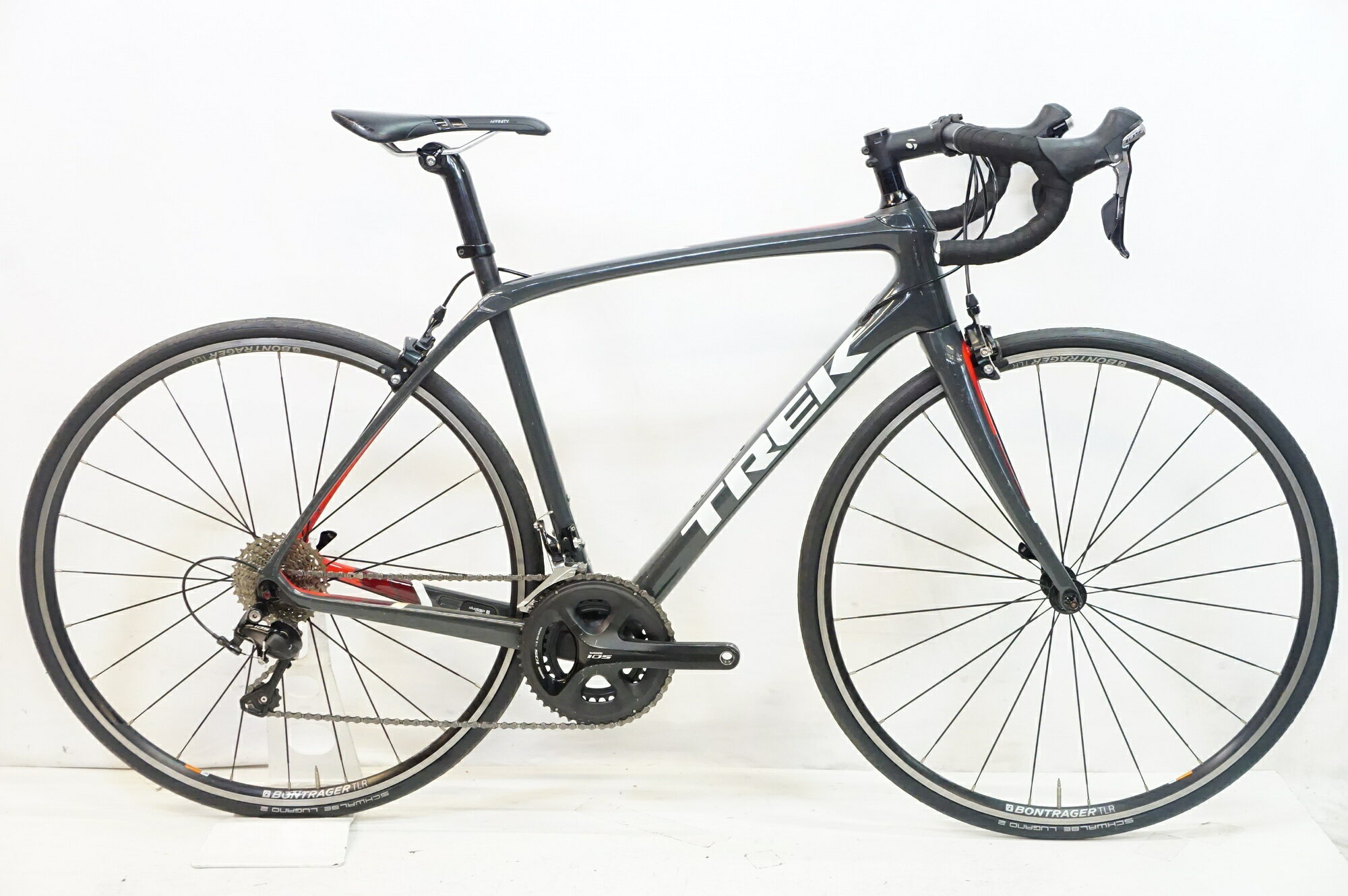 ■商品情報 サイズ: 54 シートチューブ(C-T): 500mm トップチューブ(C-C): 542mm(水平換算) 適応身長: 約172-177cm(目安) 重量: 約8.6kg フレーム/フォーク: カーボン メインコンポ: SHIM...