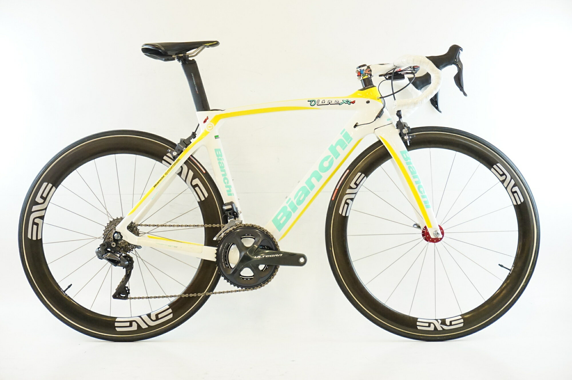 ■商品情報 メーカーサイズ:53 シートチューブ(C-T): 約480mm トップチューブ(C-C):約535mm(ホリゾンタル換算) 適応身長:170-175cm(目安) 重量:約7.6kg フレーム材質:カーボン フロントフォーク:カー...