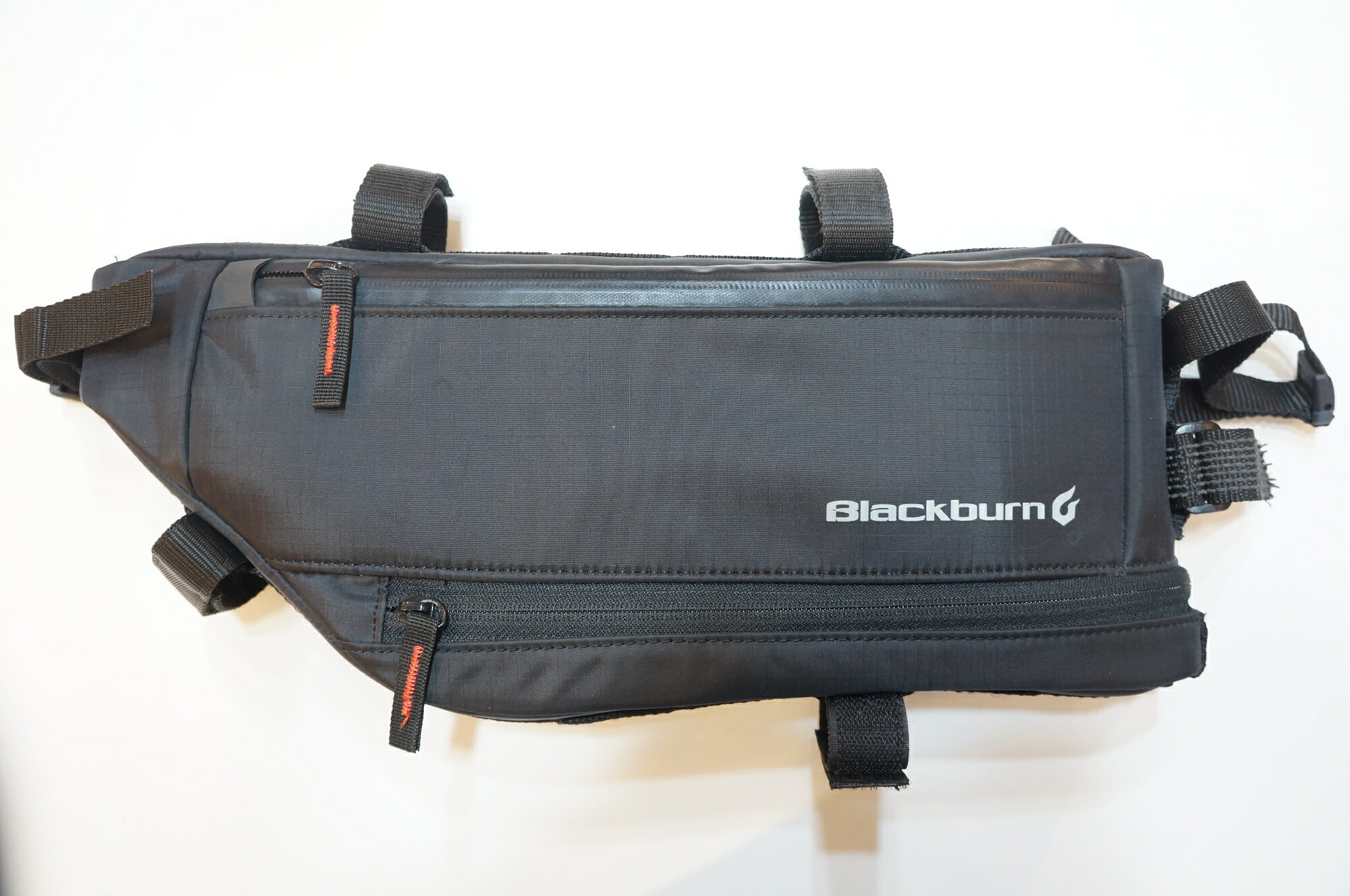 ■状態・使用に伴う小キズ、ヨゴレ等がございます。【付属品】※画像に掲載している物で全てでございます。※商品の一部でも画像に無いものは欠品となり、返品返金は致しかねます為ご注意ください。　 ■注意事項【在庫について】 在庫管理は細心の注意を払...