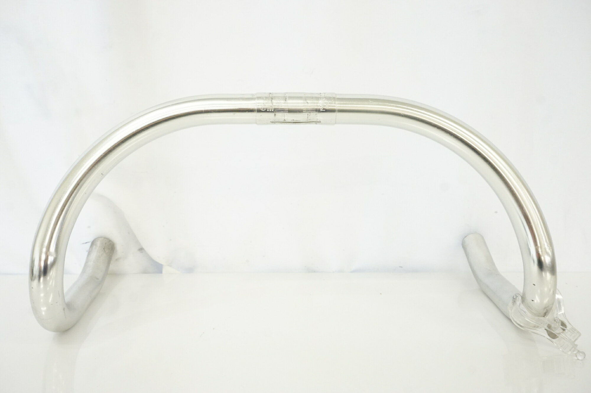 ■商品情報 ・φ25.4 ・380mm ■状態 ・使用に伴う小キズ、ヨゴレがございます。 ・掲載画像以外にも細かい傷や多少の汚れがございます。 【付属品】 ※画像に掲載している物で全てでございます。 ※画像にないものは欠品となりますためご注...