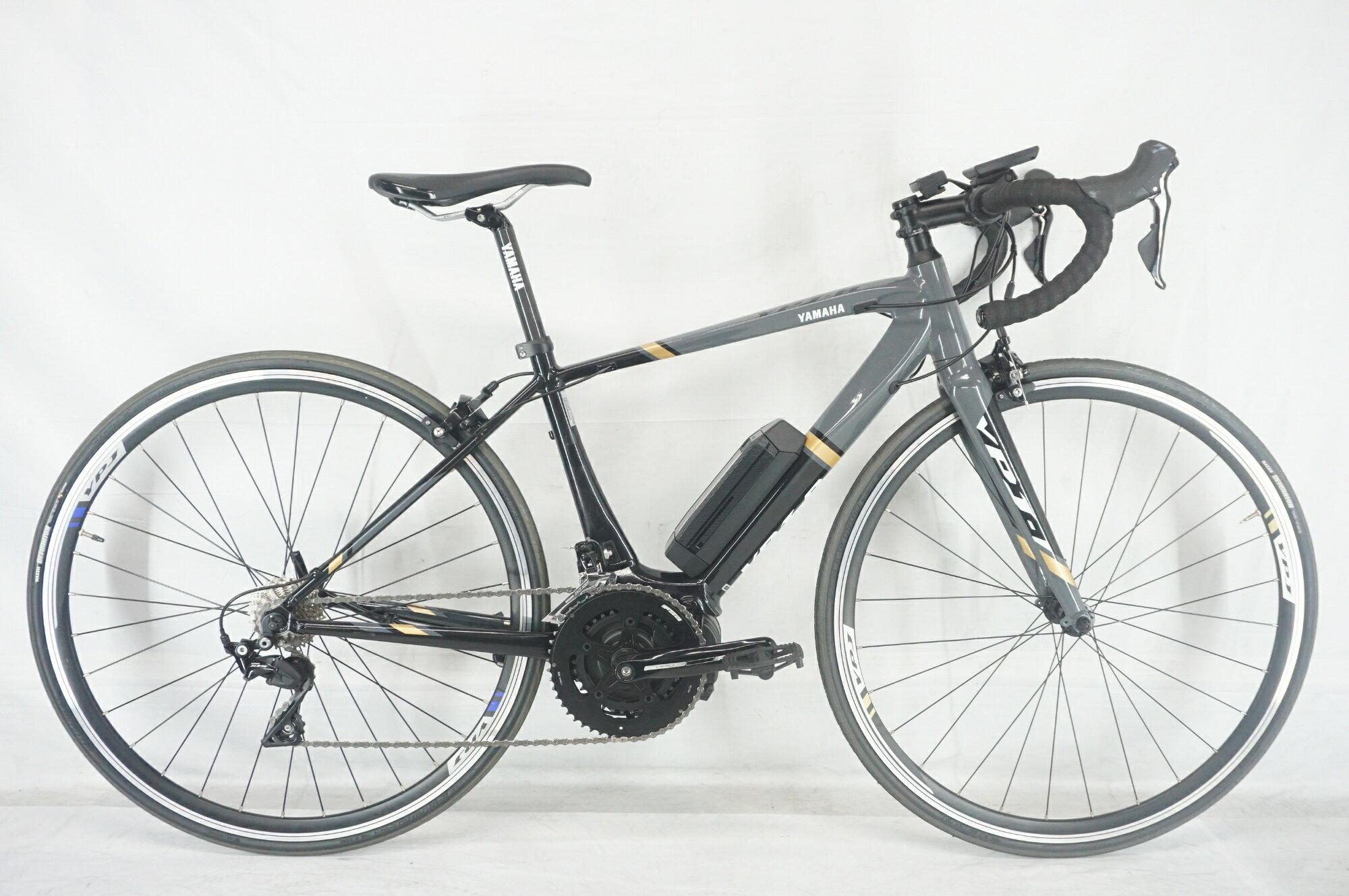 ■商品情報変速：2x11タイヤサイズ：700x25cバッテリー容量：2.4Ah補助走行距離：22km(STDモード)充電時間：約1時間適応身長:155cm以上(目安)新品参考価格：253000円(税込)■付属品カギ：3本充電器：あり取り扱い...